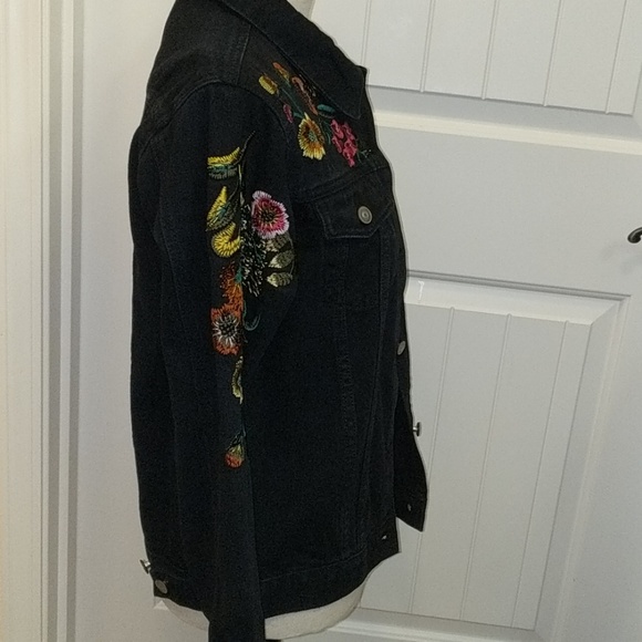 Gianni Bini | Jackets & Coats | Nwt Gianni Bini Embroidered Black Denim ...